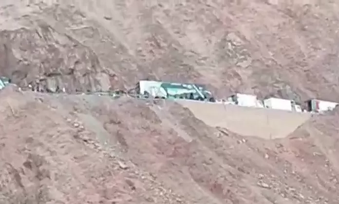 Arequipa: Bus cayó a un abismo y dejó al menos 37 fallecidos