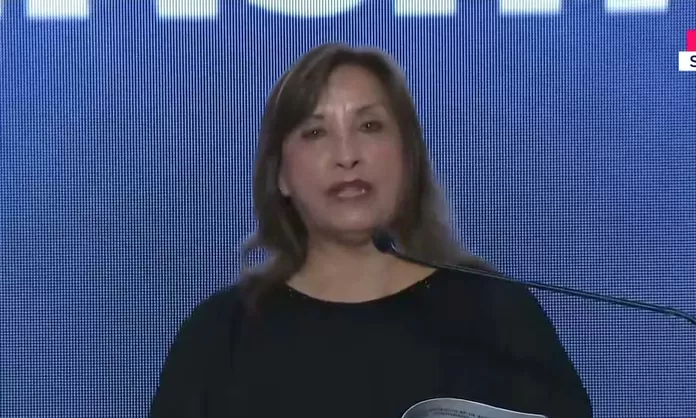 Dina Boluarte responde a críticas: Tomen hepabionta