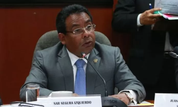 César Segura: Subcomisión de Acusaciones Constitucionales no debe sesionar