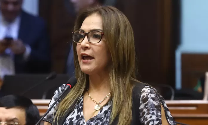 Congresista Magaly Ruiz Pidió Fraccionar La Multa Que Se Le Impuso Por