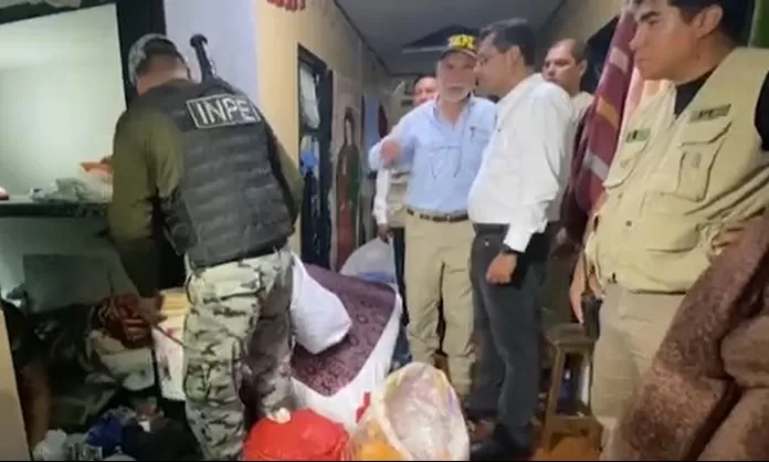 Decomisan celulares y droga durante requisa en Penal Ancón I