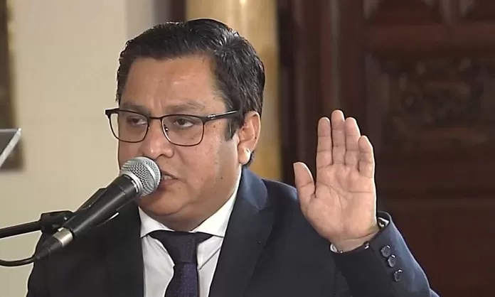 César Vásquez Sánchez es el nuevo ministro de Salud