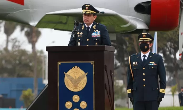 Excomandante general de la FAP: "Un general y dos coroneles quisieron ...