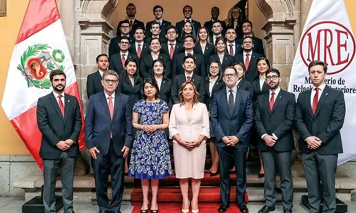 Inició proceso de admisión para la Academia Diplomática del Perú