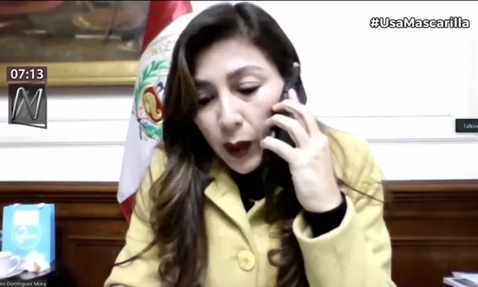 Lady Camones: “No basta con la renuncia de Héctor Béjar”