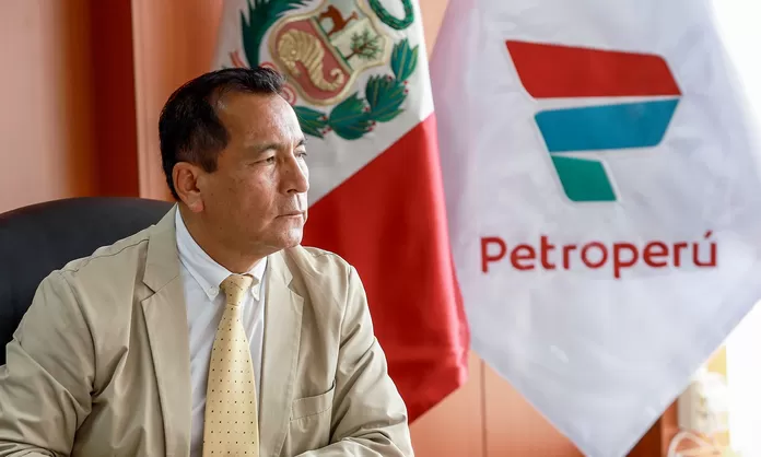 Alejandro Narváez deja presidencia de Petroperú por decisión del MEF