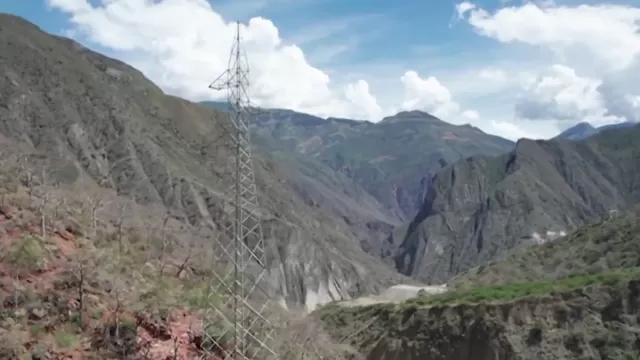 Mina Poderosa: Sociedad Nacional de Minería, Petróleo y... - América ...