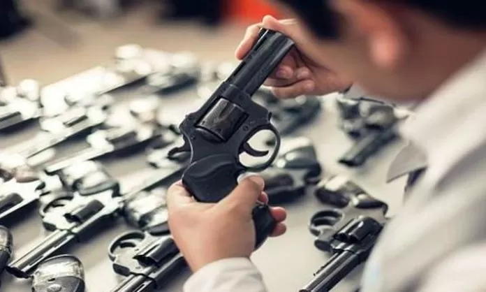 ¿Qué usos y cuidados debes tener en cuenta para guardar armas de fuego ...