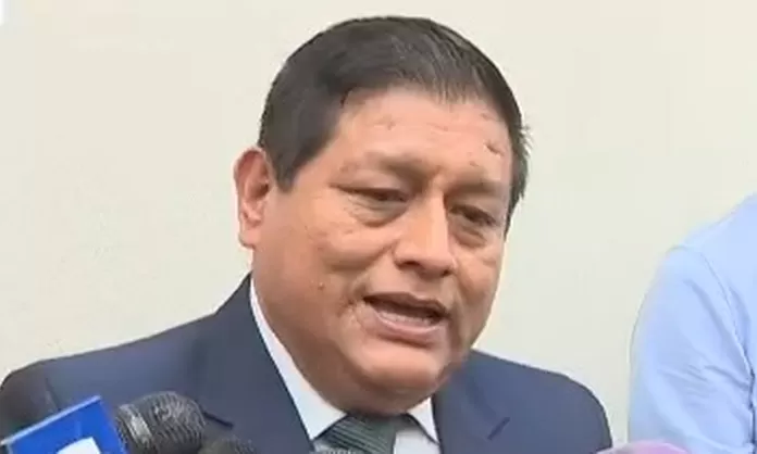 Walter Ayala tras allanamiento: Me reafirmo que no soy ladrón, no he robado ningún sol al Estado