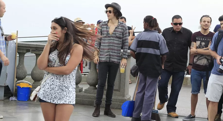 Así fue el paso de One Direction por Río de Janeiro | America Noticias