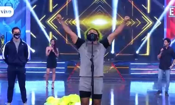 EEG: Zumba llegó al programa y se sumó al equipo Rojo