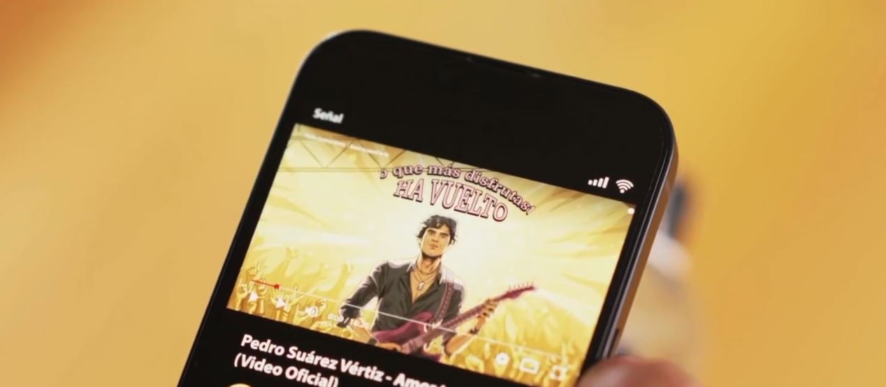 ¡Está de vuelta! Pedro Suárez Vértiz volvió a cantar gracias a la ...