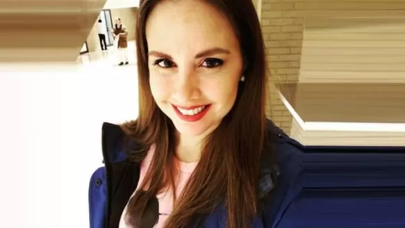 Jessica Tapia muestra lo bien que la pasa junto a su hija Lima Marie ...