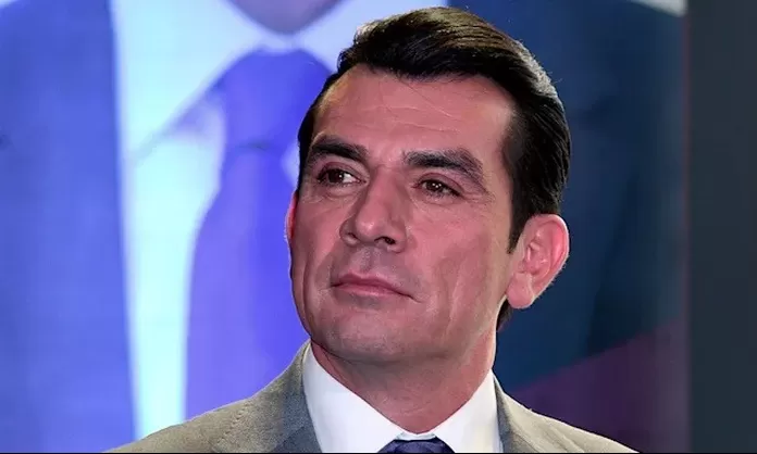 Jorge Salinas causa alarma entre sus seguidores por su nuevo aspecto físico