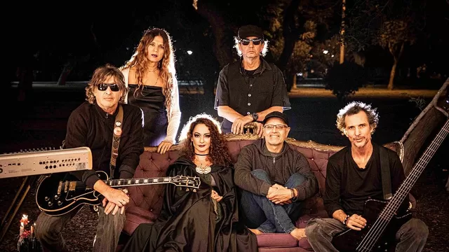 Mar de Copas celebra sus 30 años de carrera con tres videos de sus ...