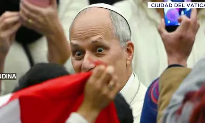 Papa León XIV se emociona al ver la bandera peruana