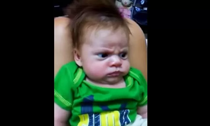 YouTube: video del bebé más enojado del mundo se vuelve viral - América ...