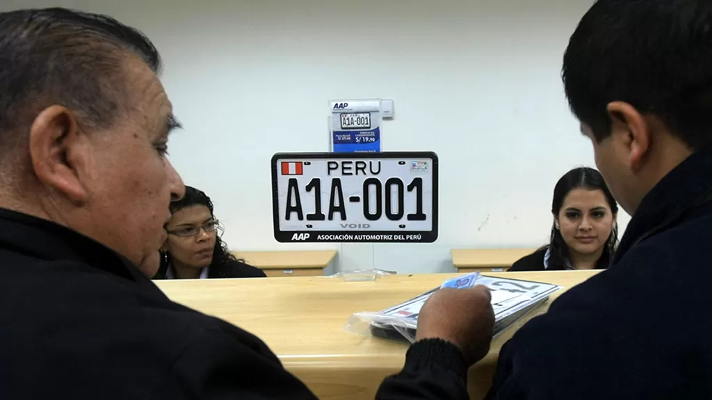 ¿Dónde operan las mafias de los "limpialunas” en Lima? - América Noticias