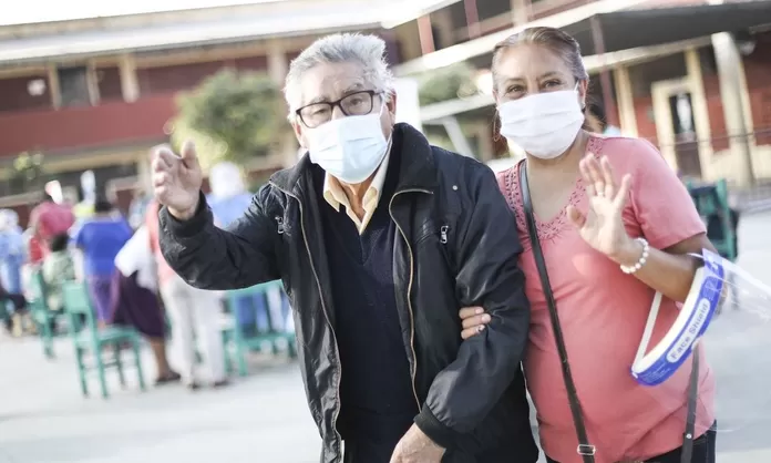 ¿Cómo saber si estás afiliado a Pensión 65 y cómo inscribirse?