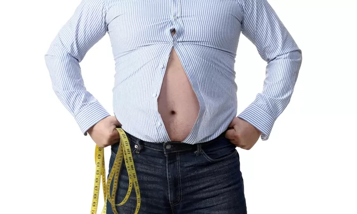 ¿Por qué el hombre se pone panzón y saca barriga chelera?